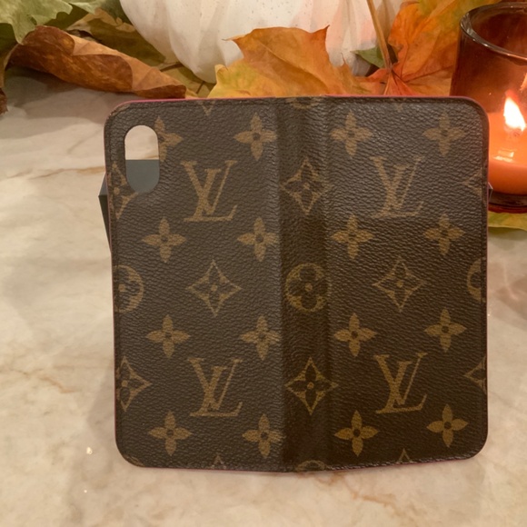 Louis Vuitton | Accessories | Authentic Louis Vuitton Iphone Xxs Folio ...